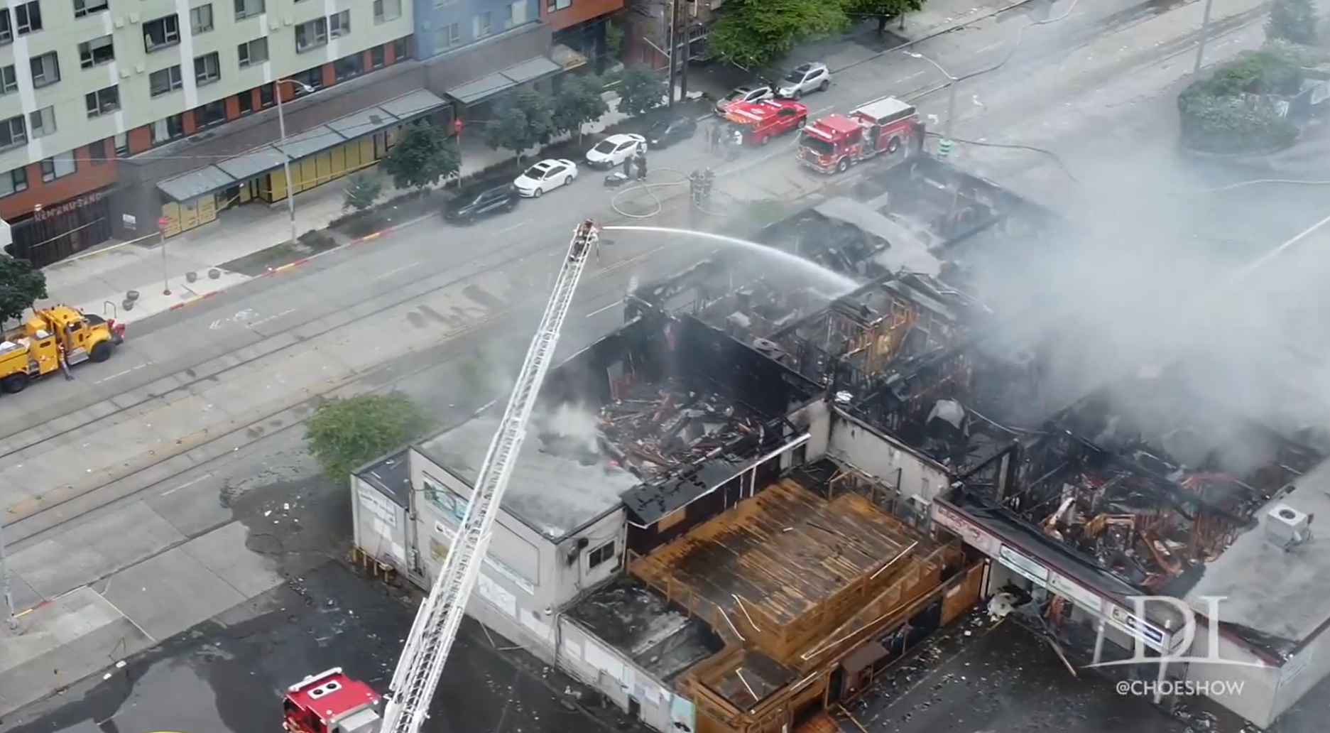 Seattle Fire Department Advises People Avoid Area of Building Fire ...
