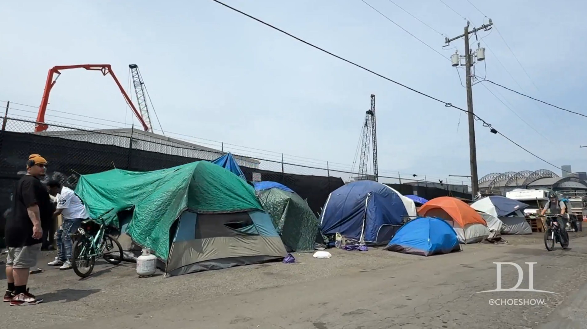 Seattle Hosts Club World Cup Matches Amid RVs, Tent Encampments, Open ...